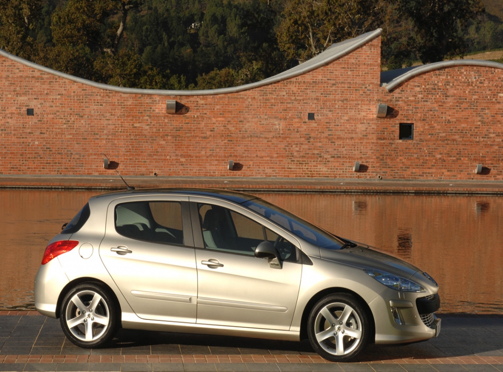 PRUEBA PEUGEOT 308 HDI 110cv CMP