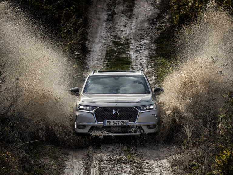 DS 7 Crossback e-Tense 4x4