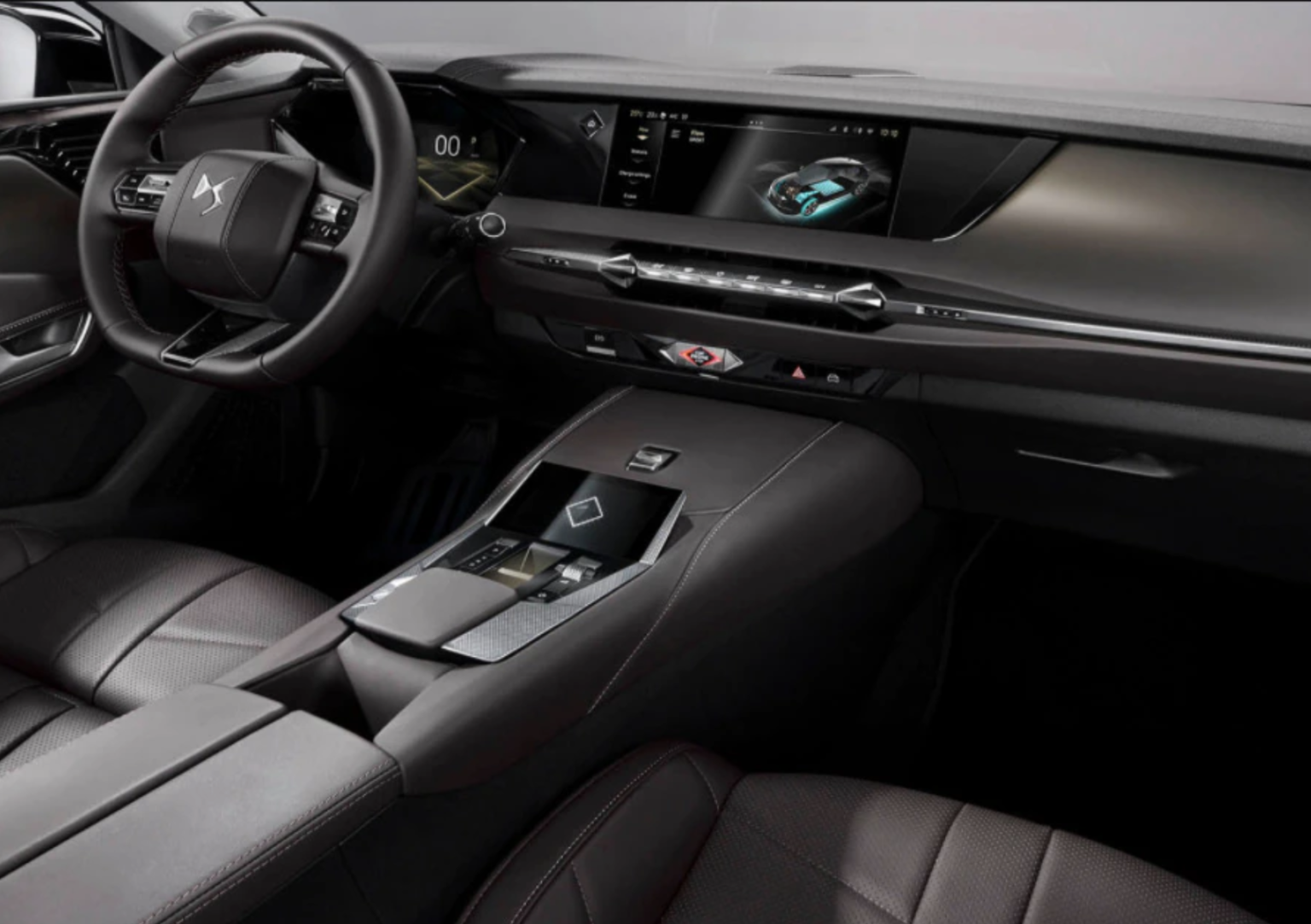 Nuevo DS 4 espectacular lo mires por donde lo mires