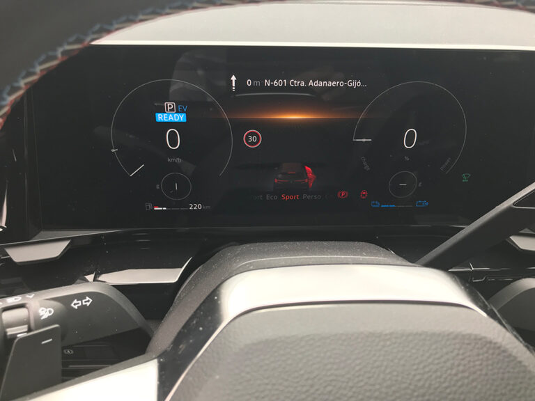 El Renault Austral e-tech es el protagonista de nuestra prueba