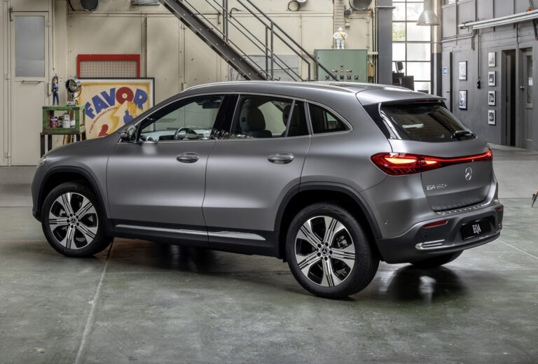 Los nuevos Mercedes EQA y EQB resultan aún más atractivos