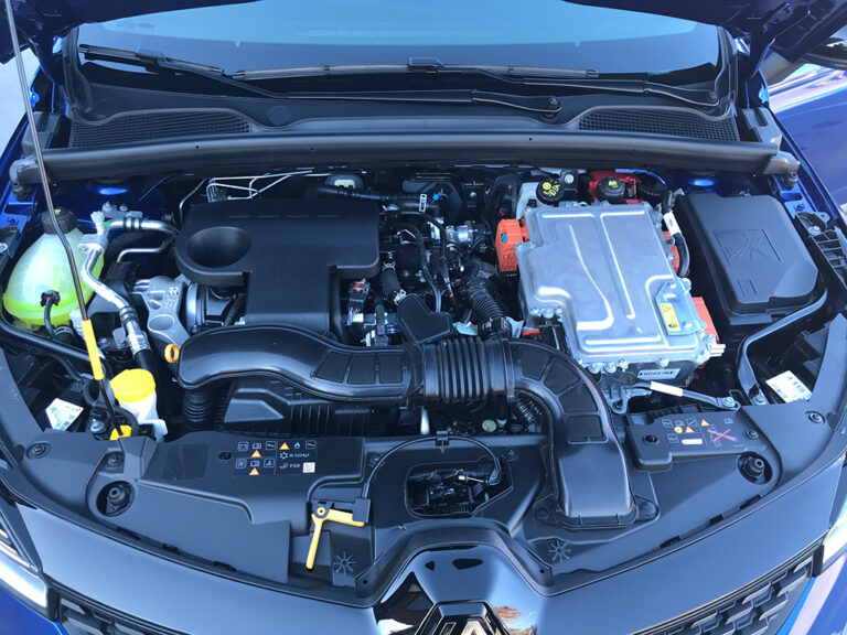 Prueba Nuevo Renault Clio Esprit Alpine E-Tech full hybrid 145