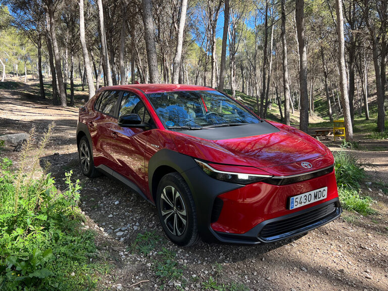 A prueba el nuevo Toyota bZ4X el eléctrico 100% de Toyota