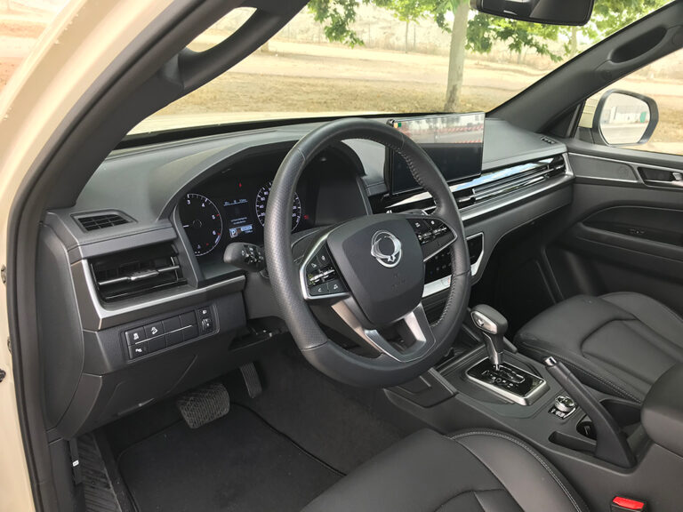 Ssangyong Musso Grand 4x4, a la cabeza de las pick up